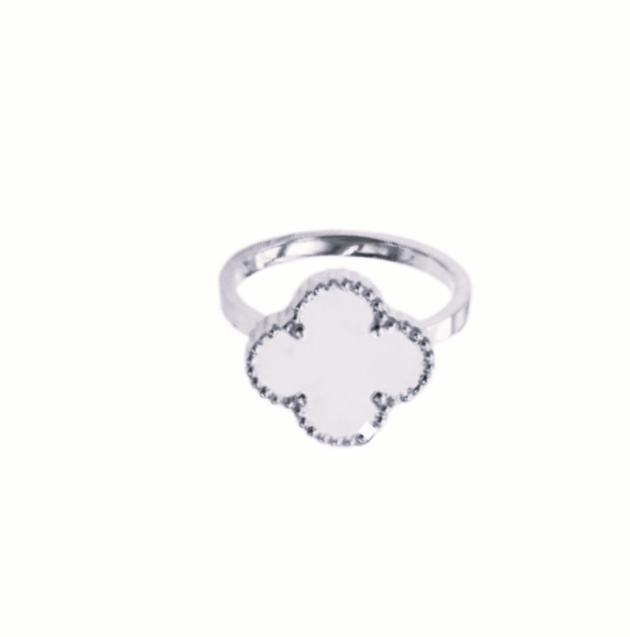 Quatrefoil Ring Silver – Aubrey Adele